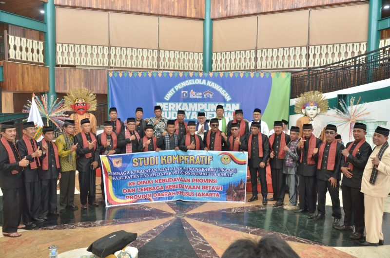 Silaturrahmi Lembaga Kerapatan Adat Alam Minangkabau ke Lembaga ...